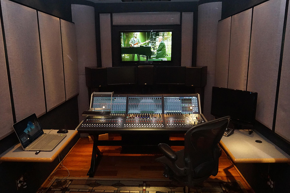 Music Mix Mobile setzt für die Latin Grammys auf das Lawo mc²36 ...