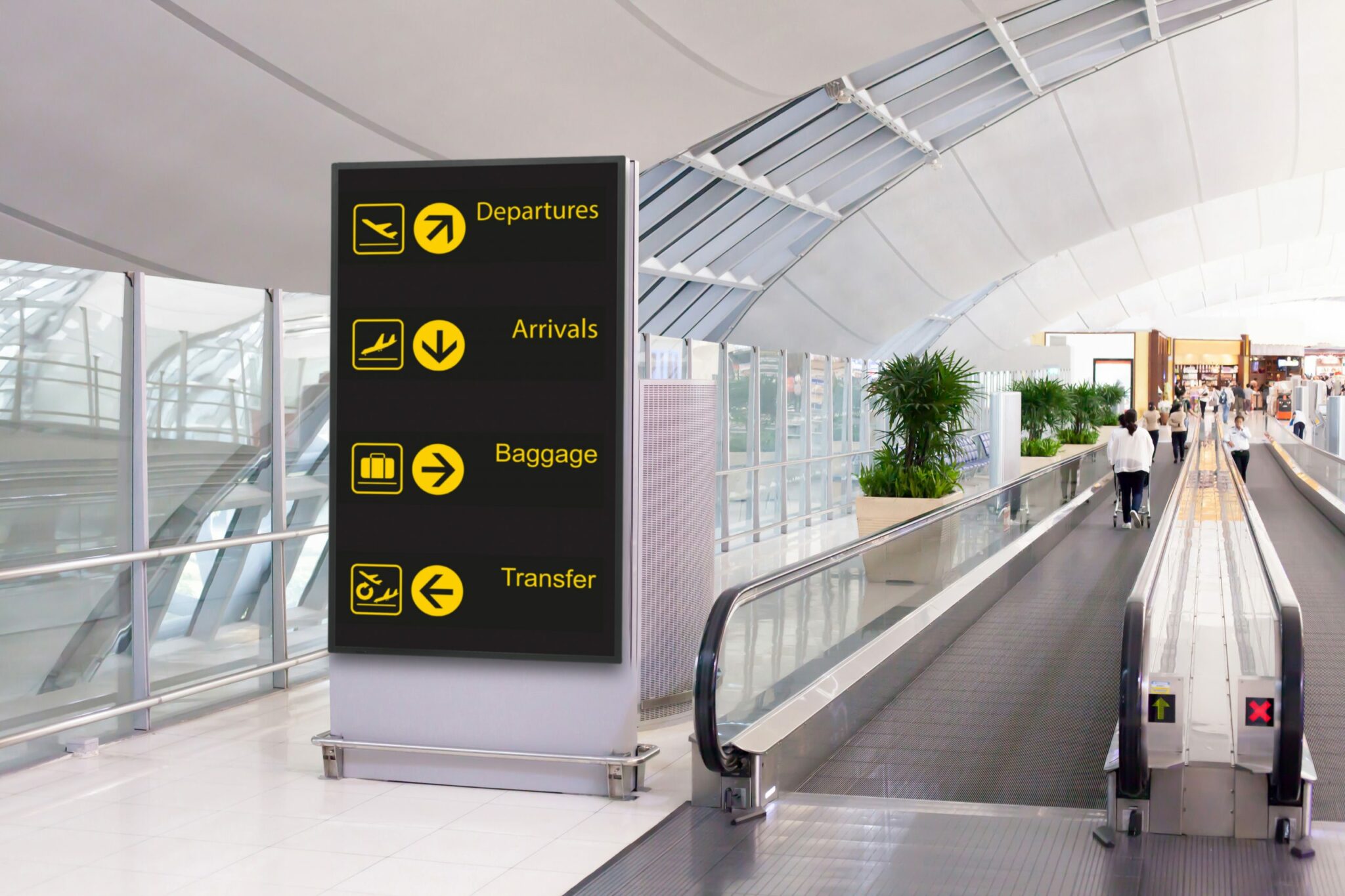 Sharp ergänzt sein Digital-Signage-Sortiment um neue High-Brightness ...